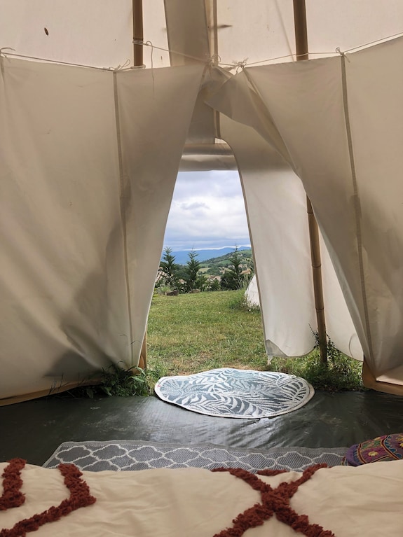 Deux Tepees Equipe Pour 4 Personne Avec Cuisine Dété Sur Terrain 350m2 - Languedoc-Roussillon