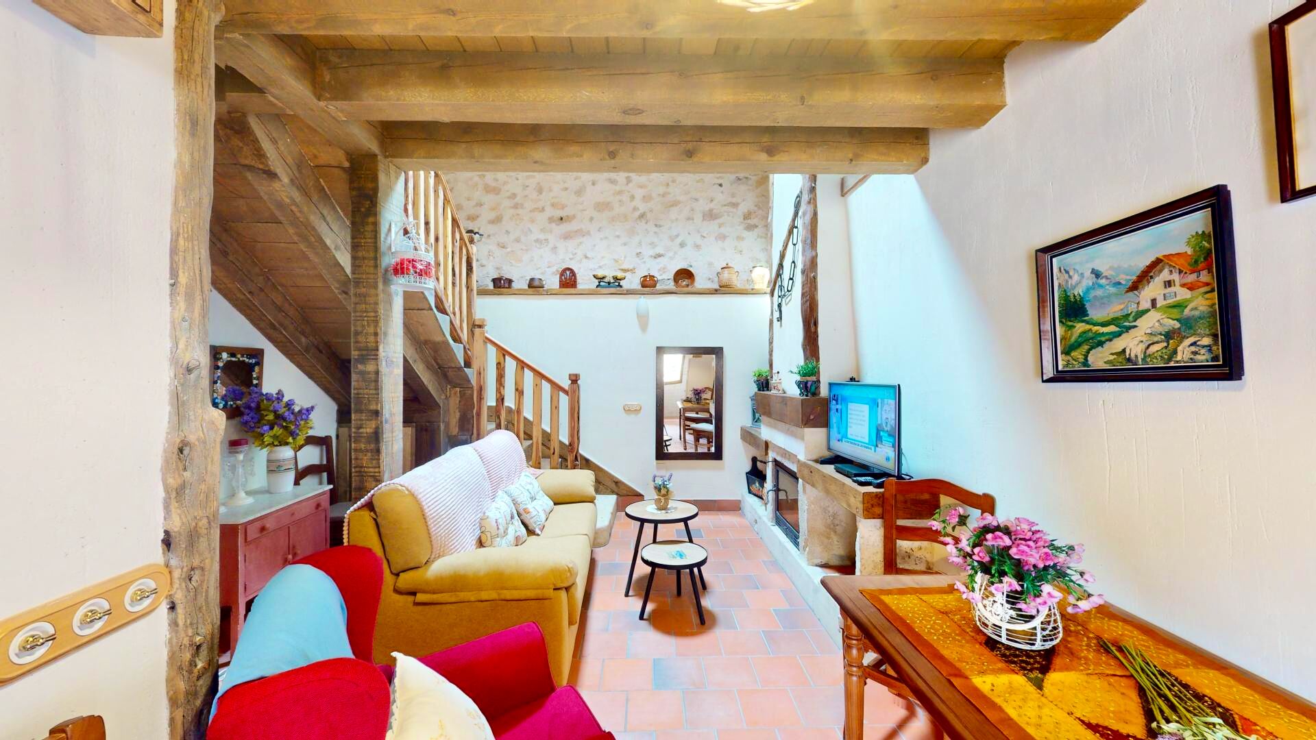 Casa Rural La Fuente Del Junco, Para Dos Personas En Caballar, Segovia. - Turégano