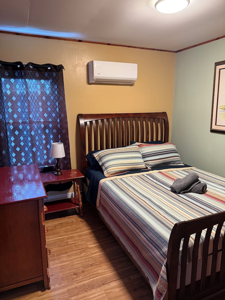 New to VRBO! Cute 2 bedroom cottage just steps from the beach ...