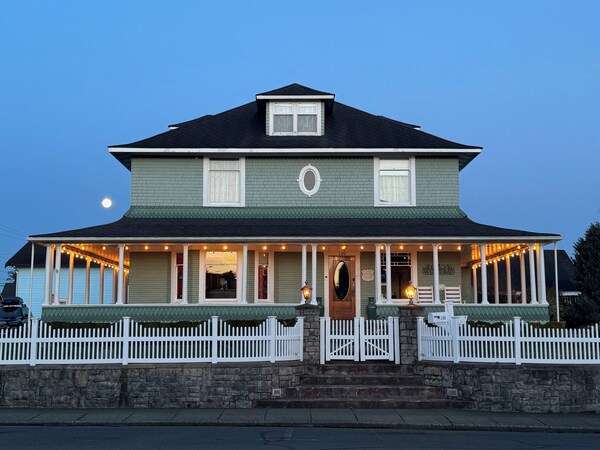 Hubble House Inn - Aberdeen, WA