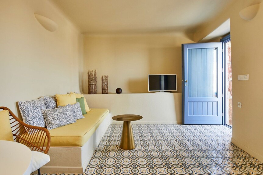 Sensational Santorini Apartment | 1 Bedroom Suite | Apartment Rion - Santorini