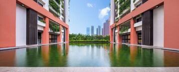 4 piscinas externas, guarda-sóis, espreguiçadeiras