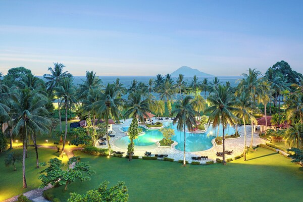 Manado Tateli Resort And Convention - Manado