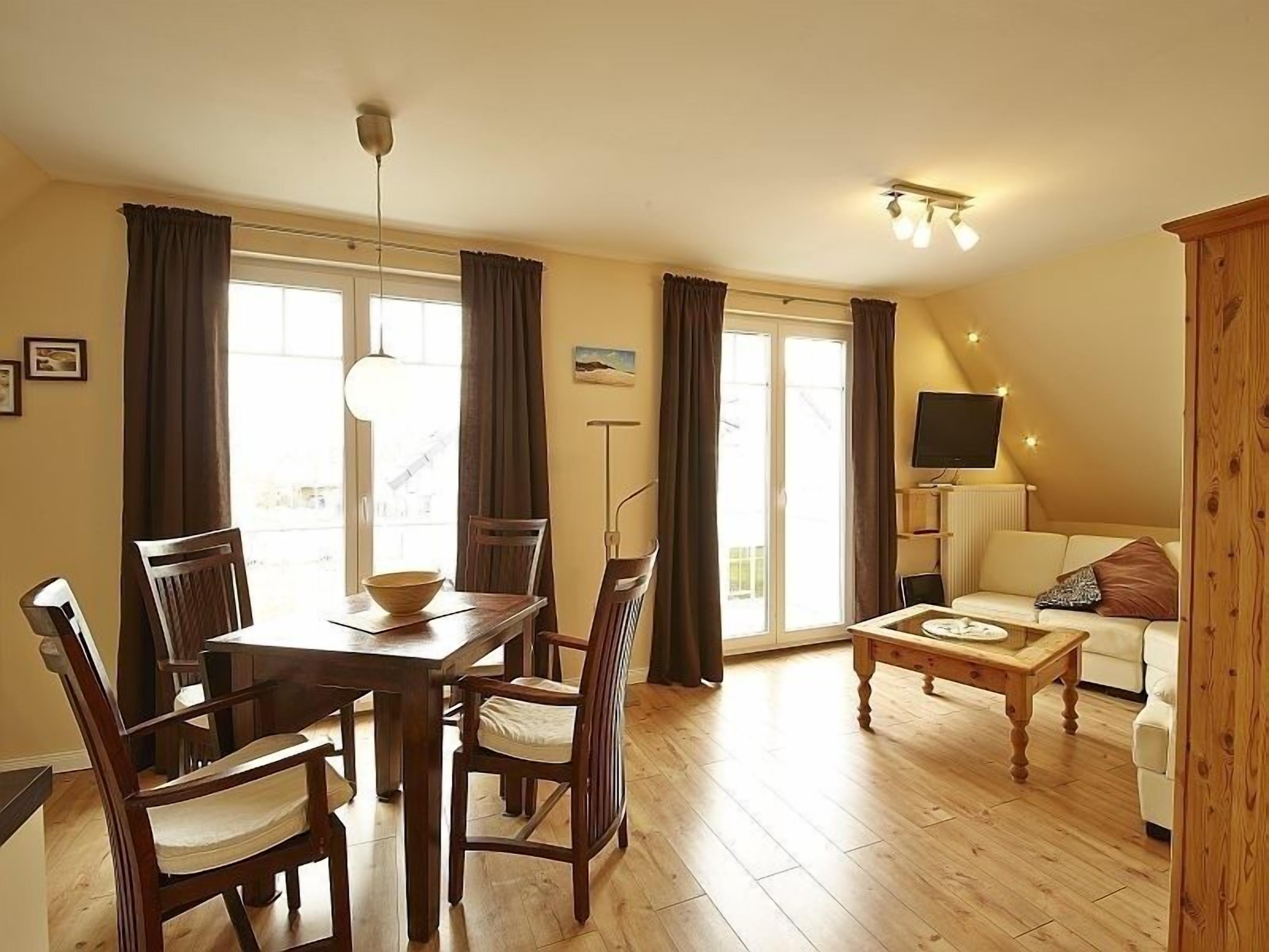 Ferienwohnung/app. Für 4 Gäste Mit 65m² In Waabs - Waabs