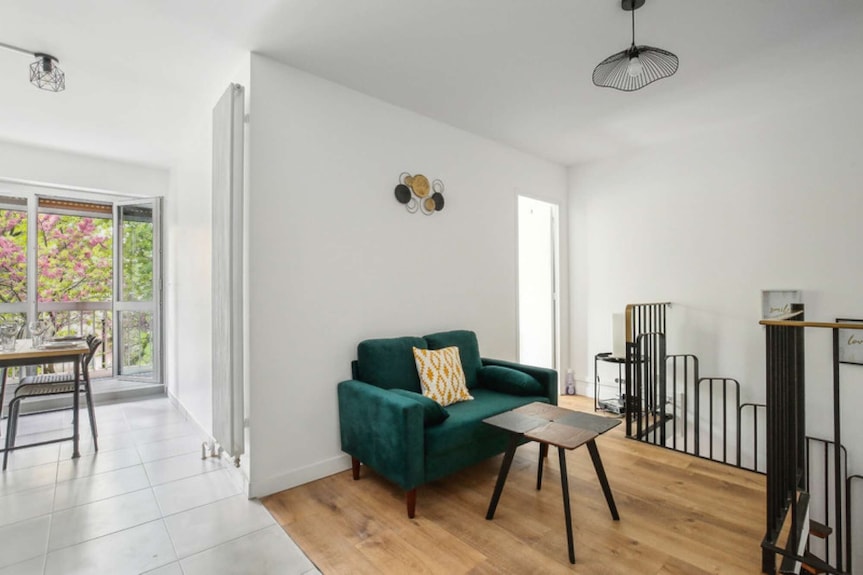 Chic Apart With Balcony And Parking - ibis Cergy Pontoise Le Port