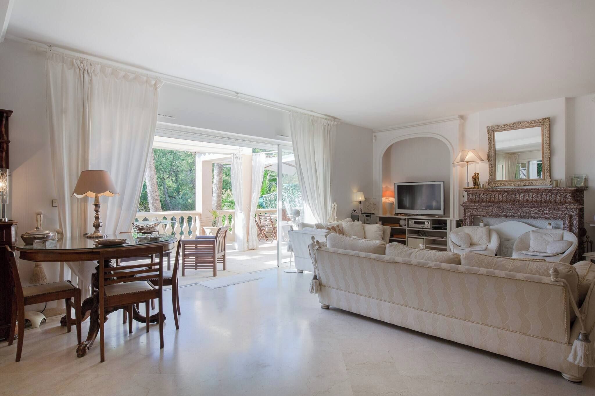 Juan Les Pins Near Cannes & Beaches 18-20 Guests - Antibes