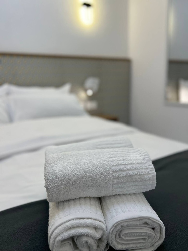 A modern apartment block in the heart of Bugibba. All one-bedroom flats ...