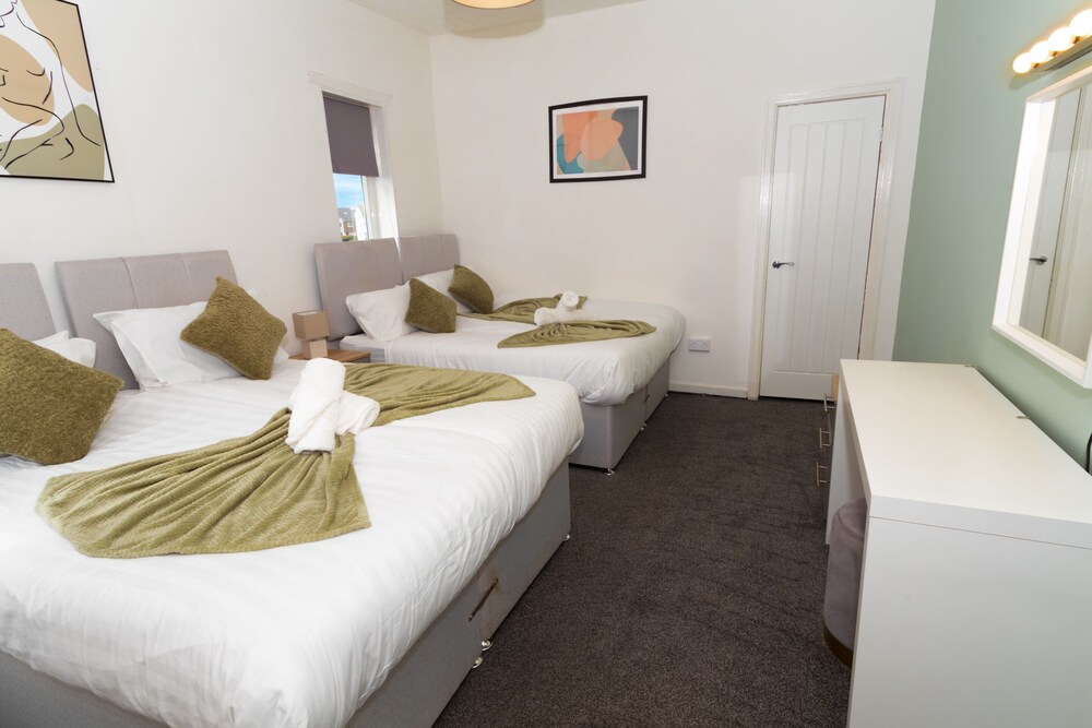 Bloomfield Balcony Apartment 2 - Blackpool | Vrbo