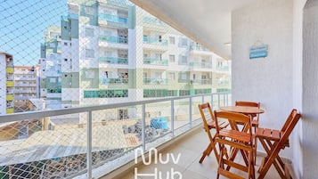 Apartamento | Refeições ao ar livre