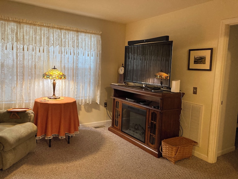 Cozy House In Quiet Sml Community. Close To State Park, Wineries, Bridgewater. - Smith Mountain Lake