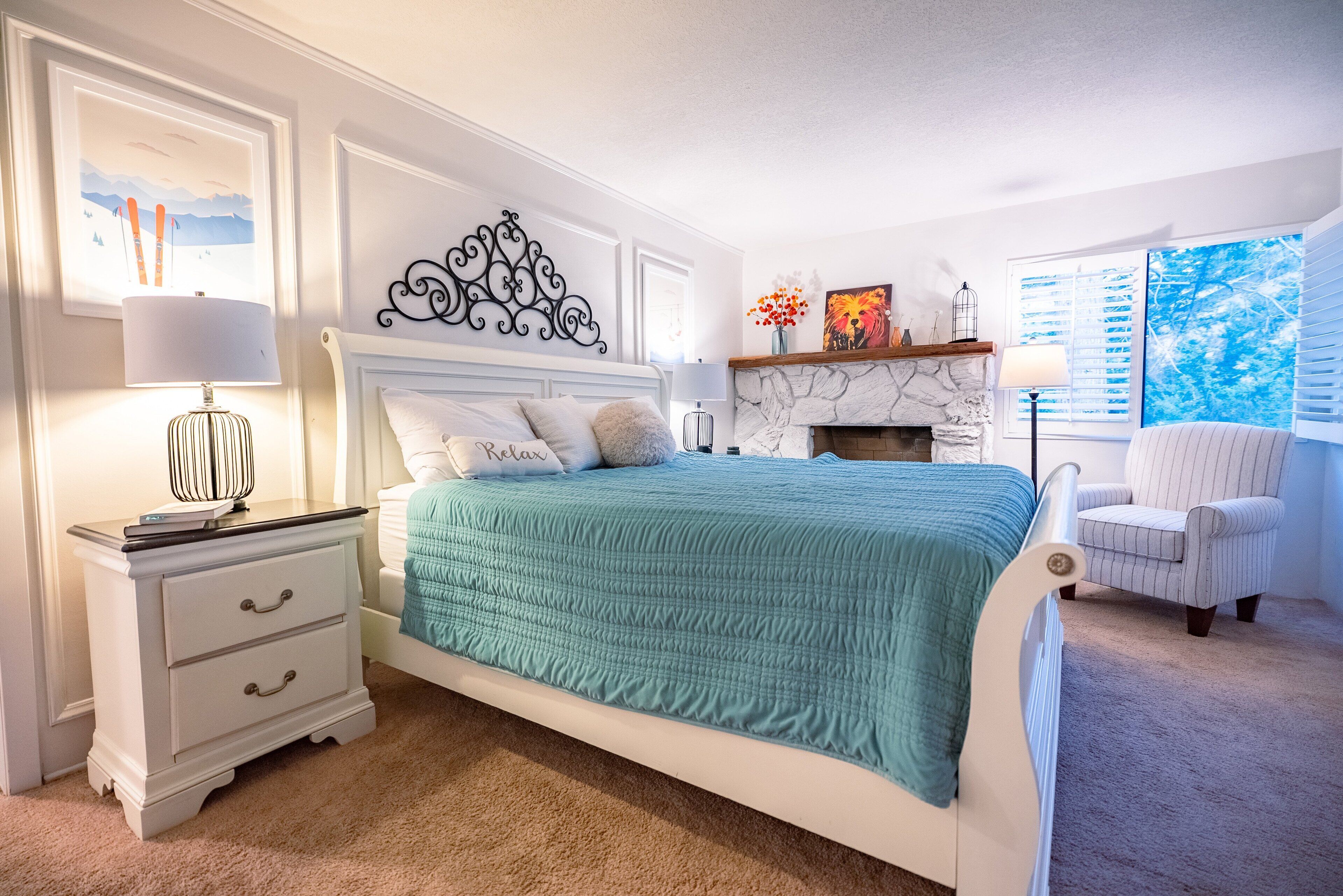 Cabine, várias camas, banheira de hidromassagem grande, vista para a montanha (2193) | 5 quartos, com decoração personalizada, com mobília individualizada 