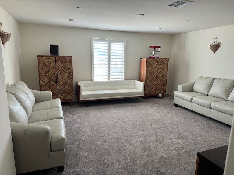 Tranquil Haven: Luxurious Retreat With Unmatched Elegance And Serenity - Menifee, CA