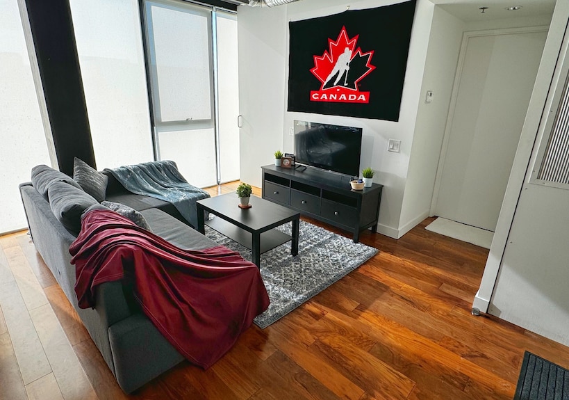 Cozy 1 Bedroom Apt In Heart Of Downtown Winnipeg - Manitoba