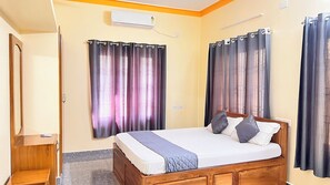 Apartamento Familiar | Roupa de alta qualidade, secretária, Wi-fi grátis 