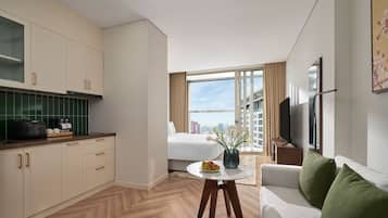 Studio Executive | 2 quartos, frigobar, cofres nos quartos, escrivaninha