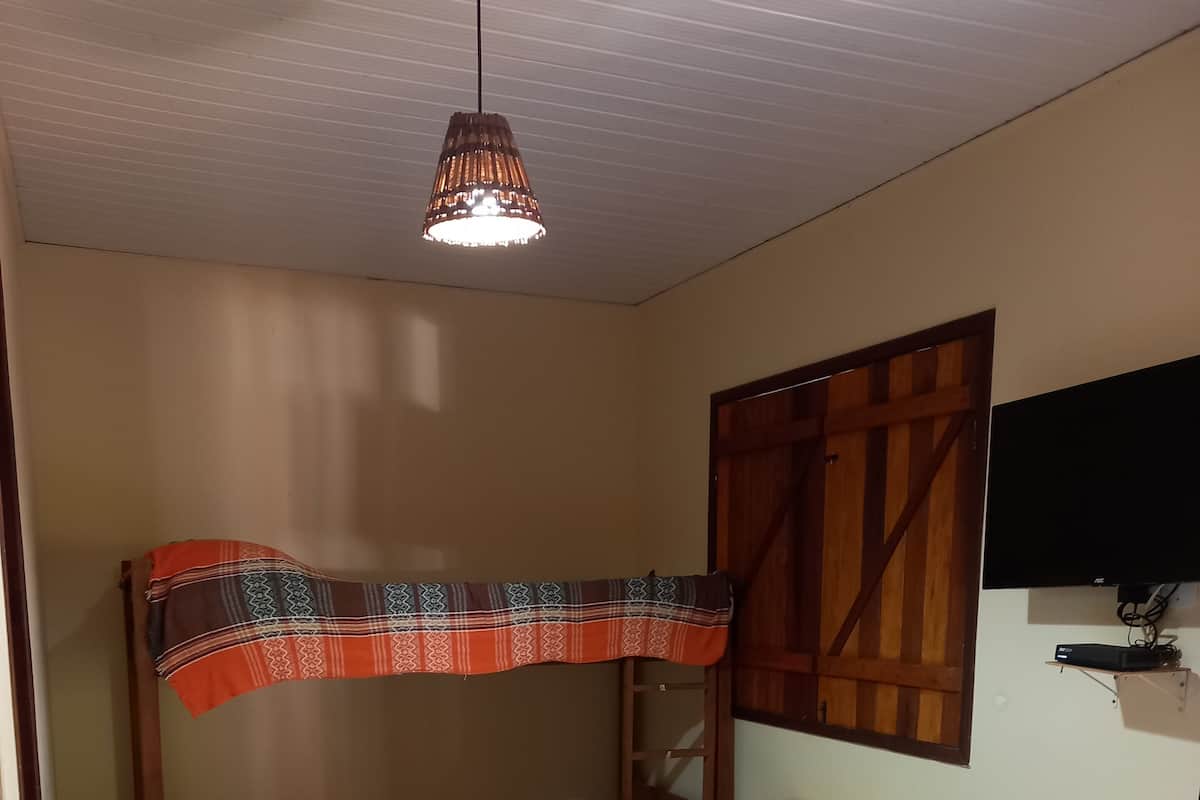 Quarto Quádruplo | Wi-fi grátis, roupa de cama fornecida