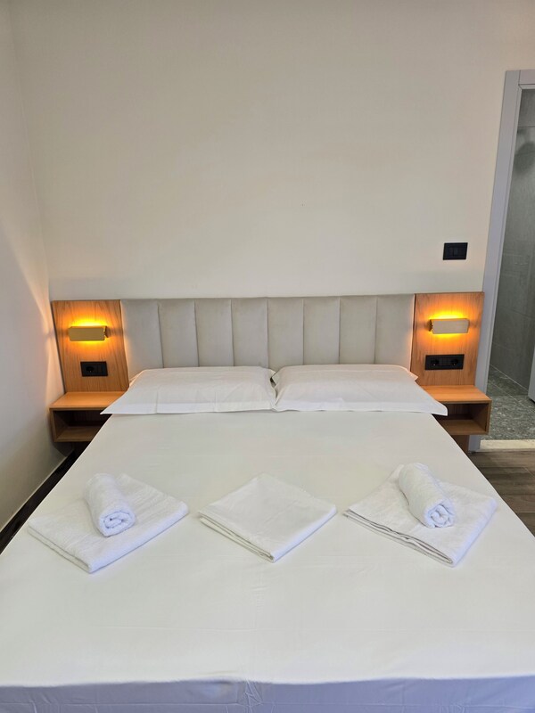 Azure Hotel Dhermi - Dhërmi