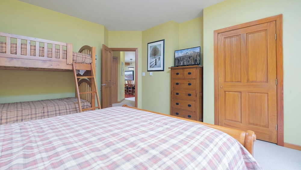 Charming 2-bedroom Condo! - Rossland
