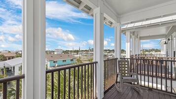 Casa, várias camas, pátio, vista para o oceano (Salty Beach) | Terrenos do alojamento