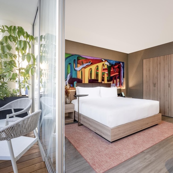 Luxury Living: Explore El Pendulo From Our Contemporary Abode! - Mexico City