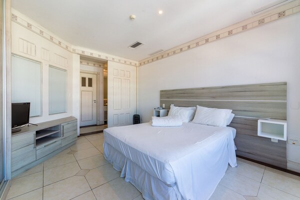 Coberturas Sofisticadas No Il Campanario Resort Ilctopm - Florianópolis