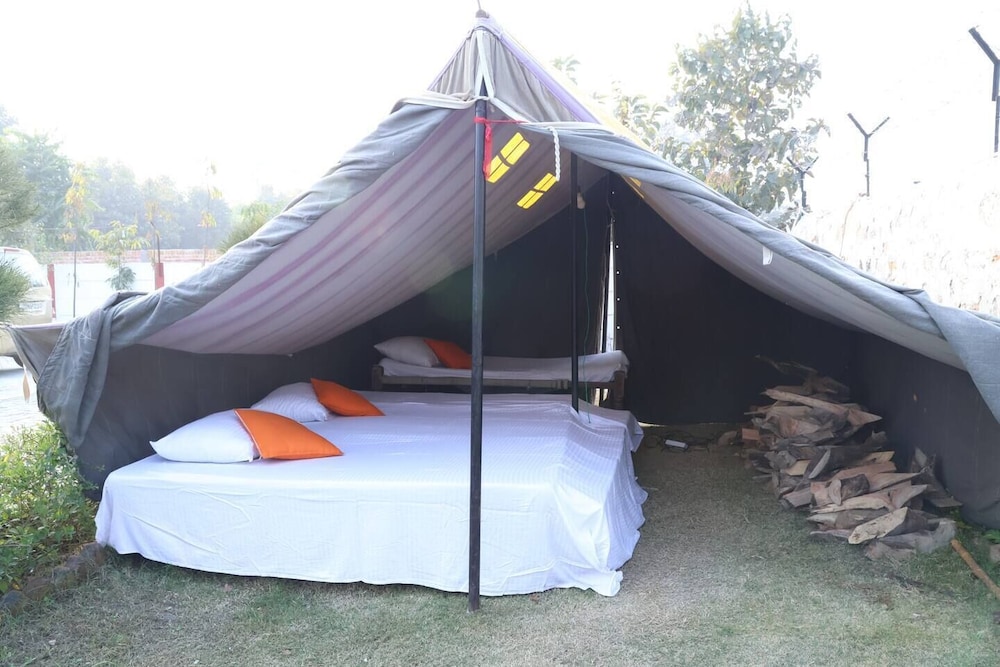 A Best Farm Stay With 2bhk With Pool - Rajasthan
