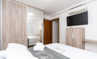 Apartamento Básico | 2 quartos, Wi-fi grátis, roupa de cama fornecida 