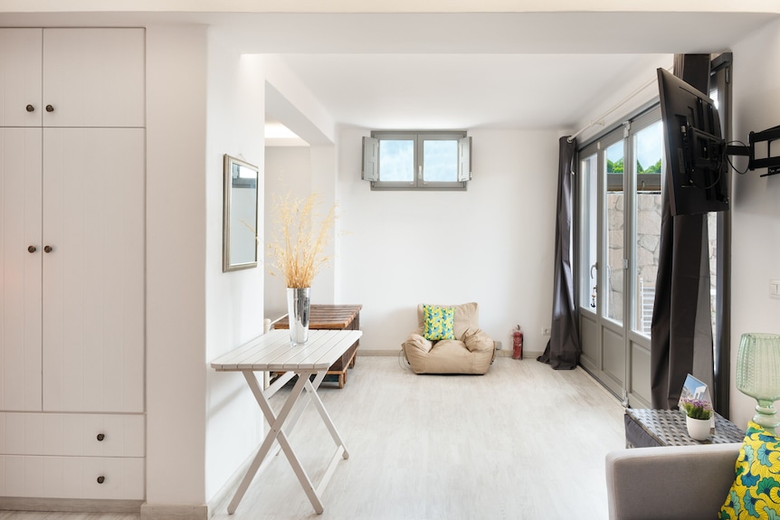 Appartamento 'Lavanda' Con Vista Mare, Wi-fi E Aria Condizionata - Milos