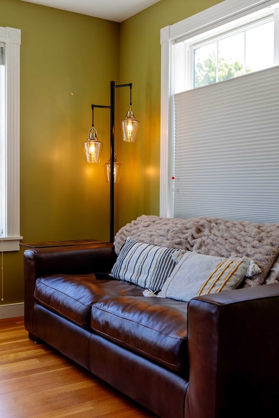 Private Modern Home W/ Rooftop Deck, Ev Charger - Burlington, VT