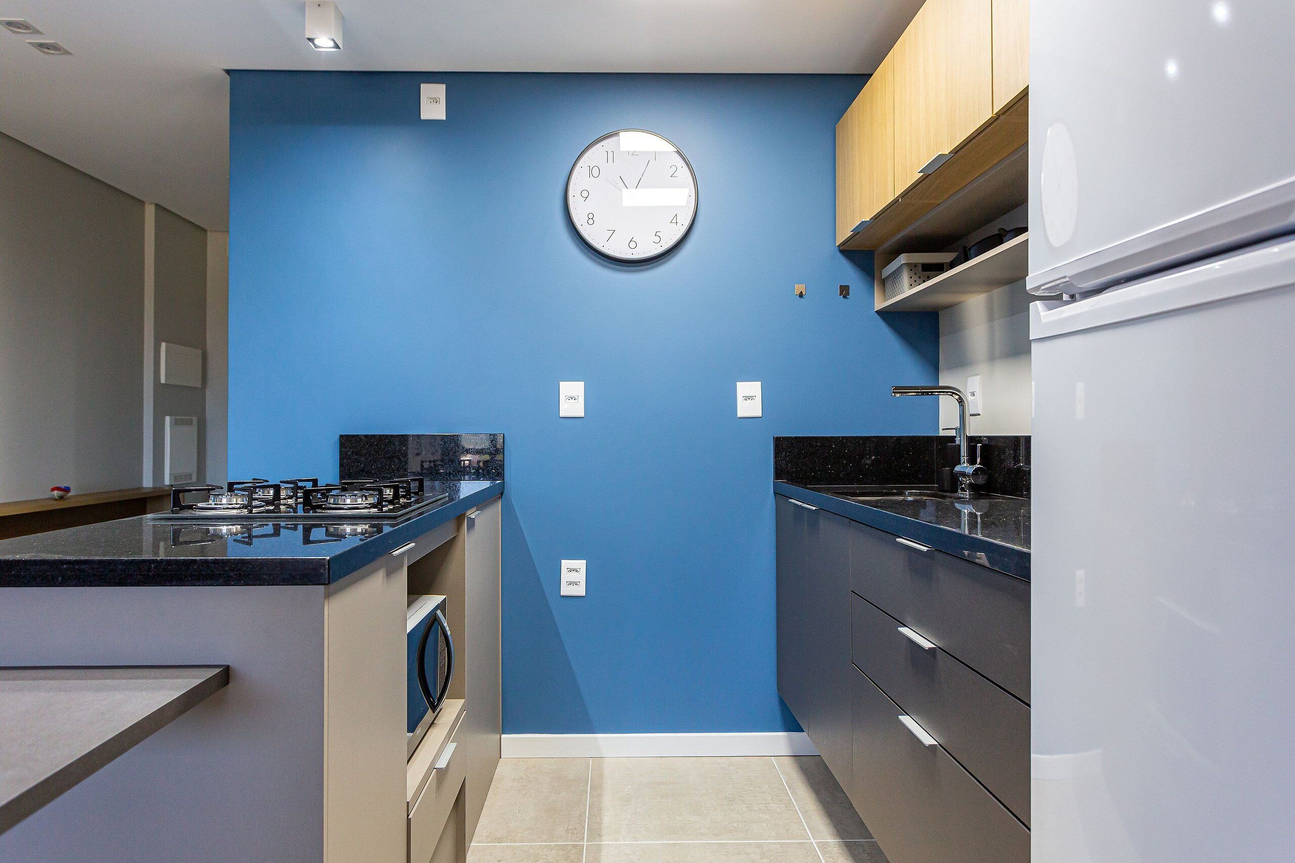 Apartamento | Cozinha privada | Cafeteira/chaleira, geladeira, liquidificador