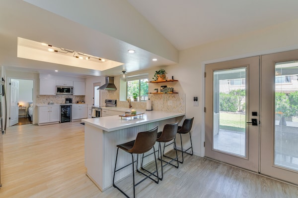 Desert Home W/ Private Pool In Mesa: Near Golf - Chandler, AZ