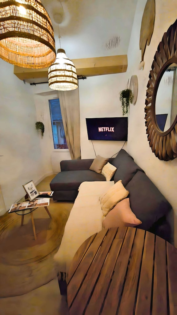 Le King Size Sous Les éToiles - Duplex éLégant, Centre-ville, Proche Thermes - Gréoux-les-Bains