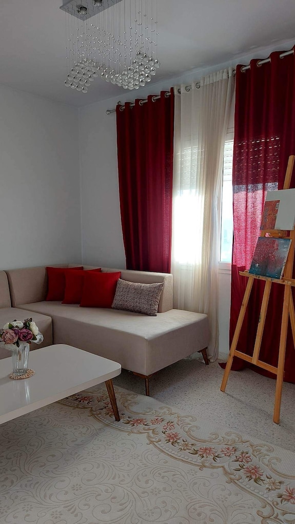Cozy Apartment Super Comfortable , Very Clean And Richly Furnished.pet-friendly - Tunis