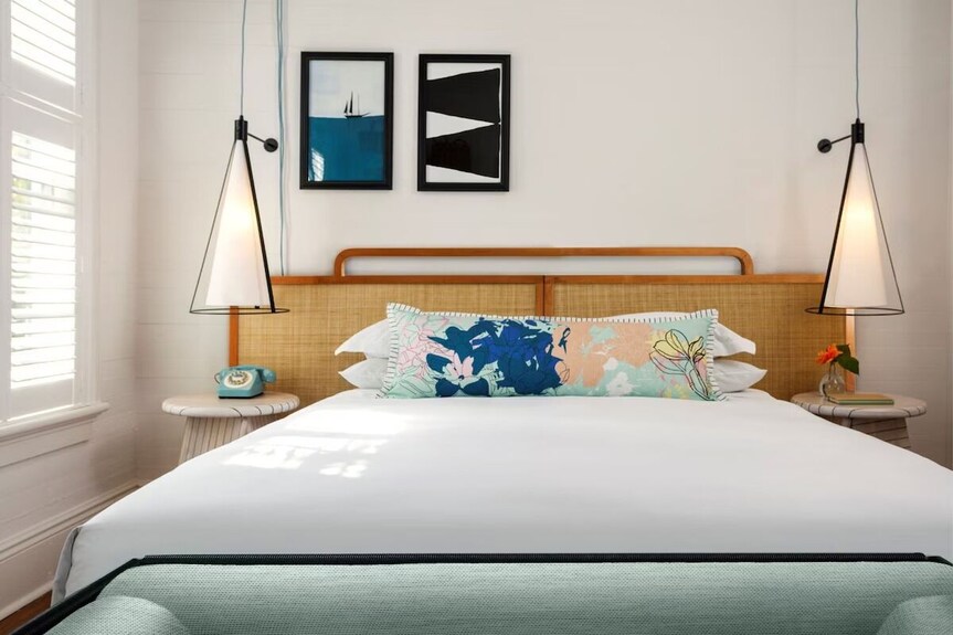 Stylish Room In The Heart Of Old Town W/ Access To Outdoor Pool | Free Breakfast - Key West, FL