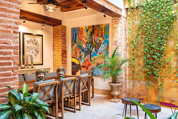 Casa Julieta - Luxury House - Rooftop Jacuzzi - Cartagena