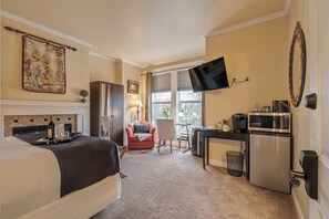 Quarto solteiro, 1 cama Queen | Roupas de cama antialérgicas, edredons de pluma