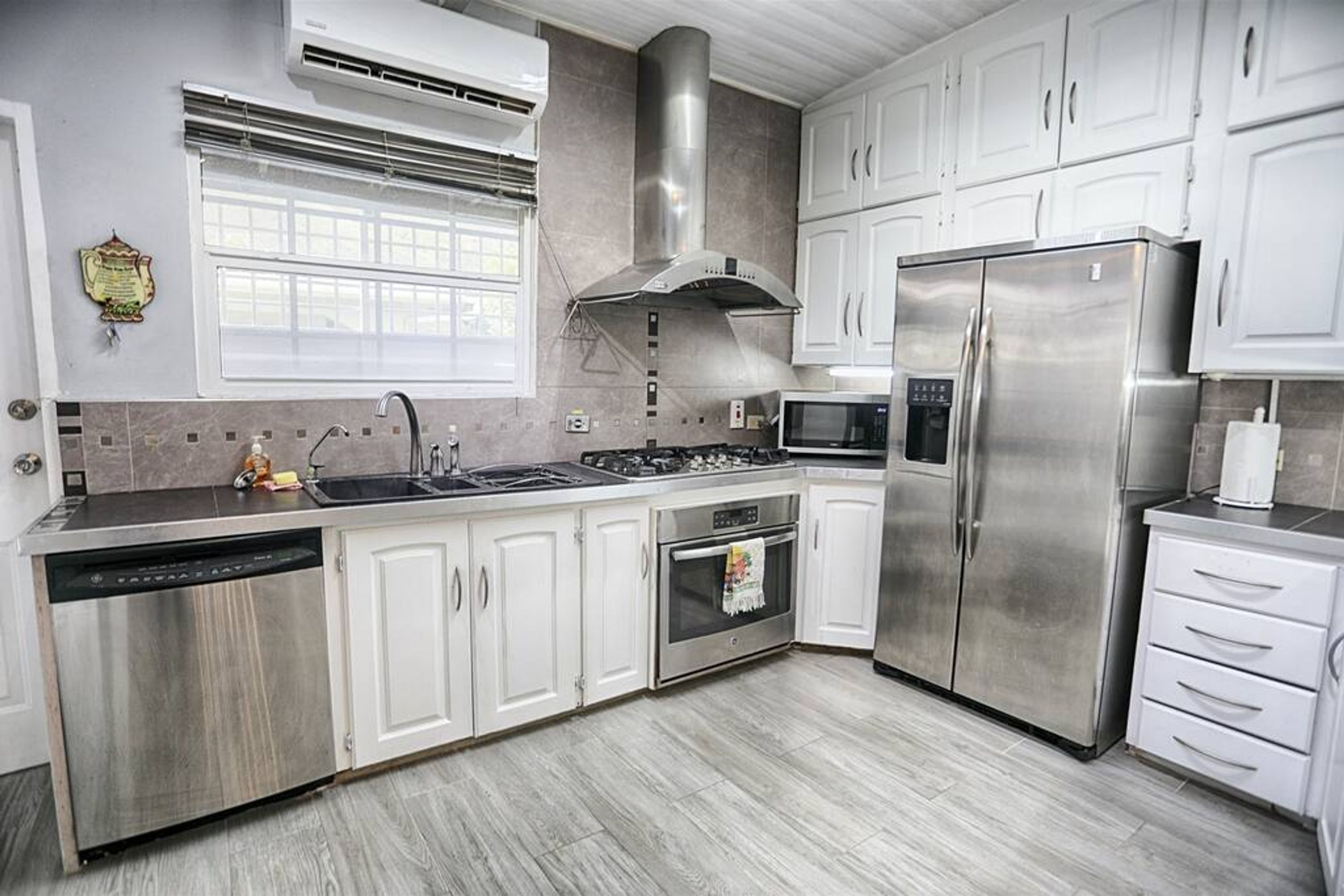 Casa | 3 quartos, acesso à internet de alta velocidade