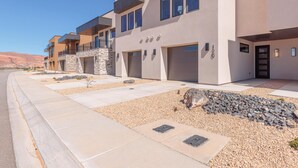 Casa, várias camas (Snow Canyon Retreat) | Fachada
