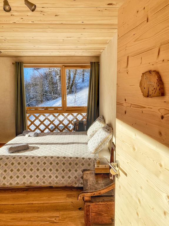 Chambre D'hôtes Double Avec Vue Jardin Et Montagne - Haute-Savoie