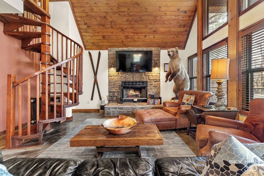 Lakefront, Lakeviews Cedar Cabin- Rope Swing Cove - 비버 호