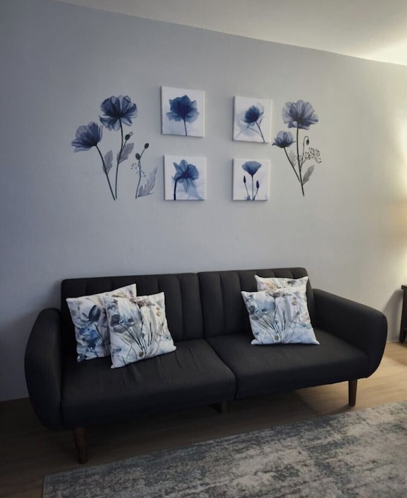 Come Work And Play In New Kingston - Kingston