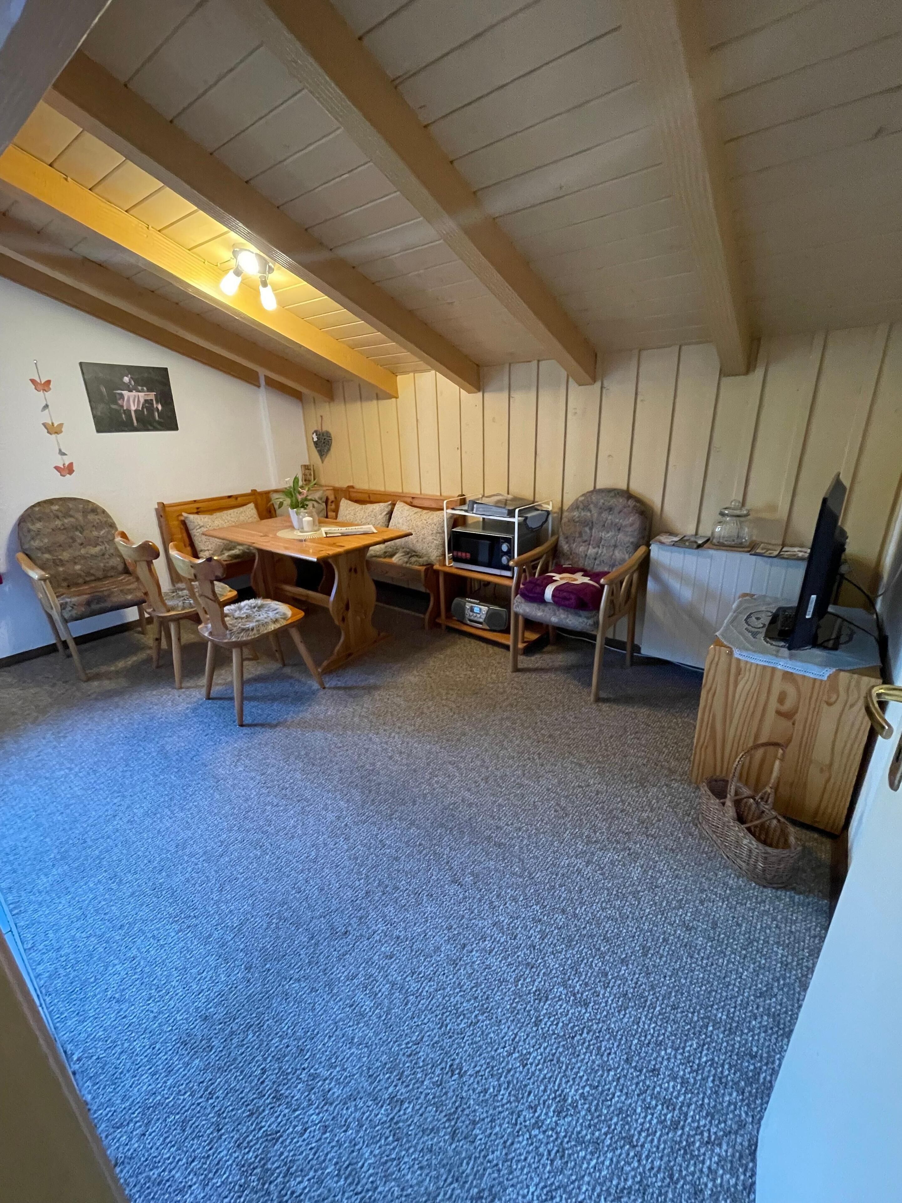 Ferienwohnung Für 4 Personen, 2 Separate Schlafzimmer, Balkon, 55 M² - Inzell