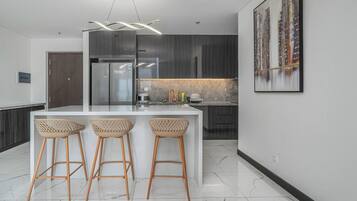 Apartamento Empresarial, 1 quarto | Sala de estar