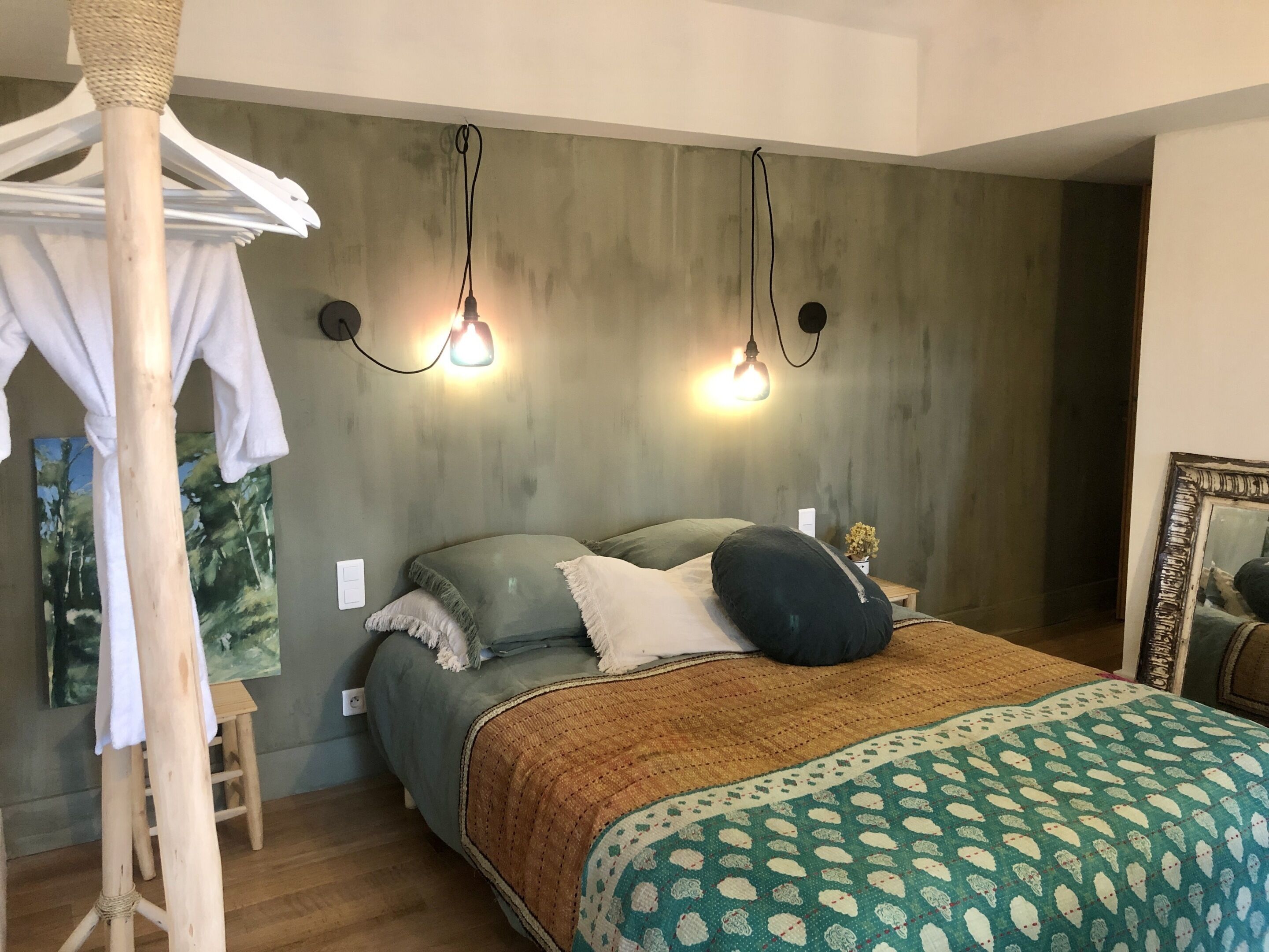 Casa-vista Al Jardín-baño Privado - Arlés