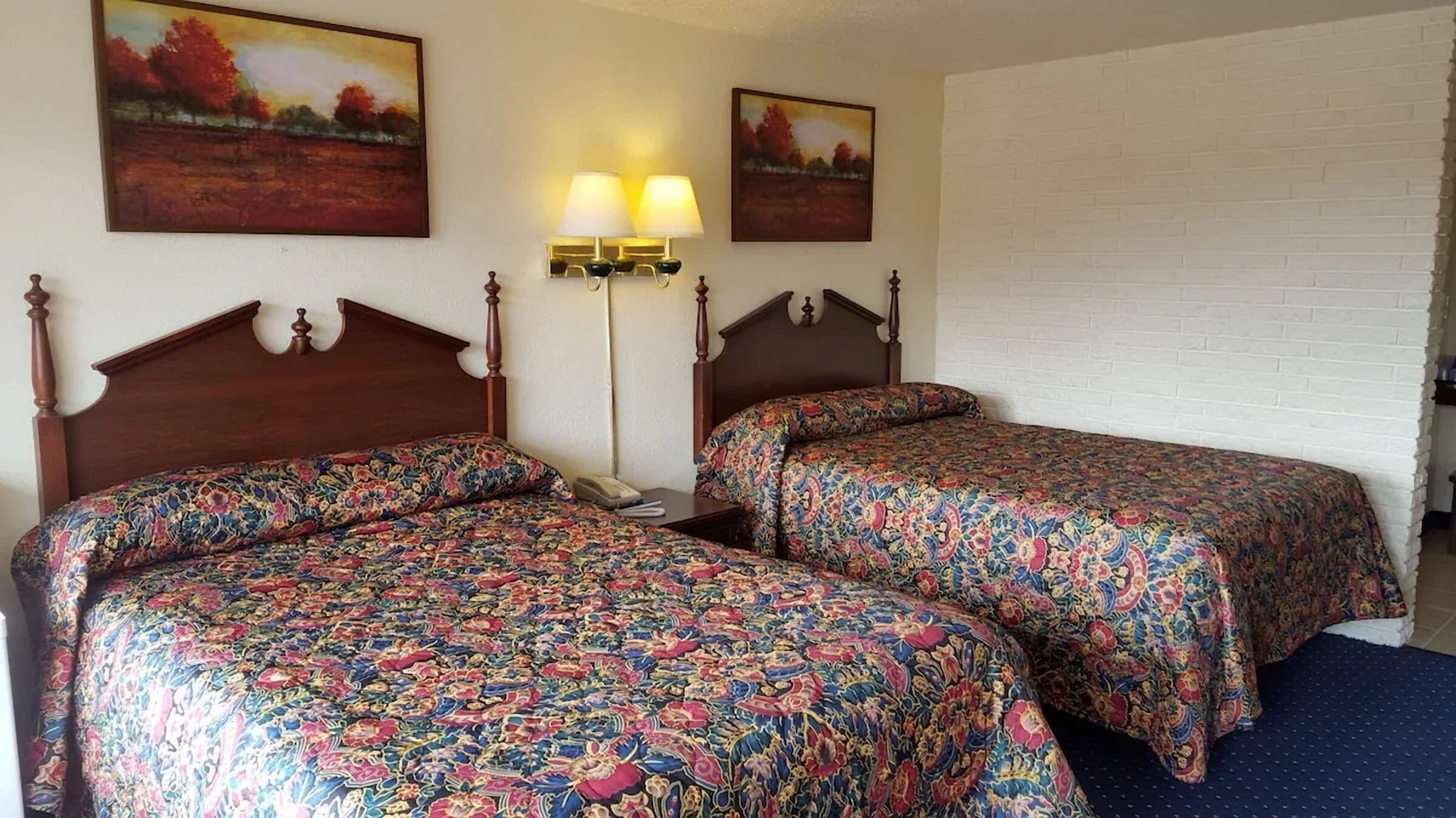 2 Added Value Stay Near Virginia Tech - Perfect For University Visits W/ Free Parking - Blacksburg, VA