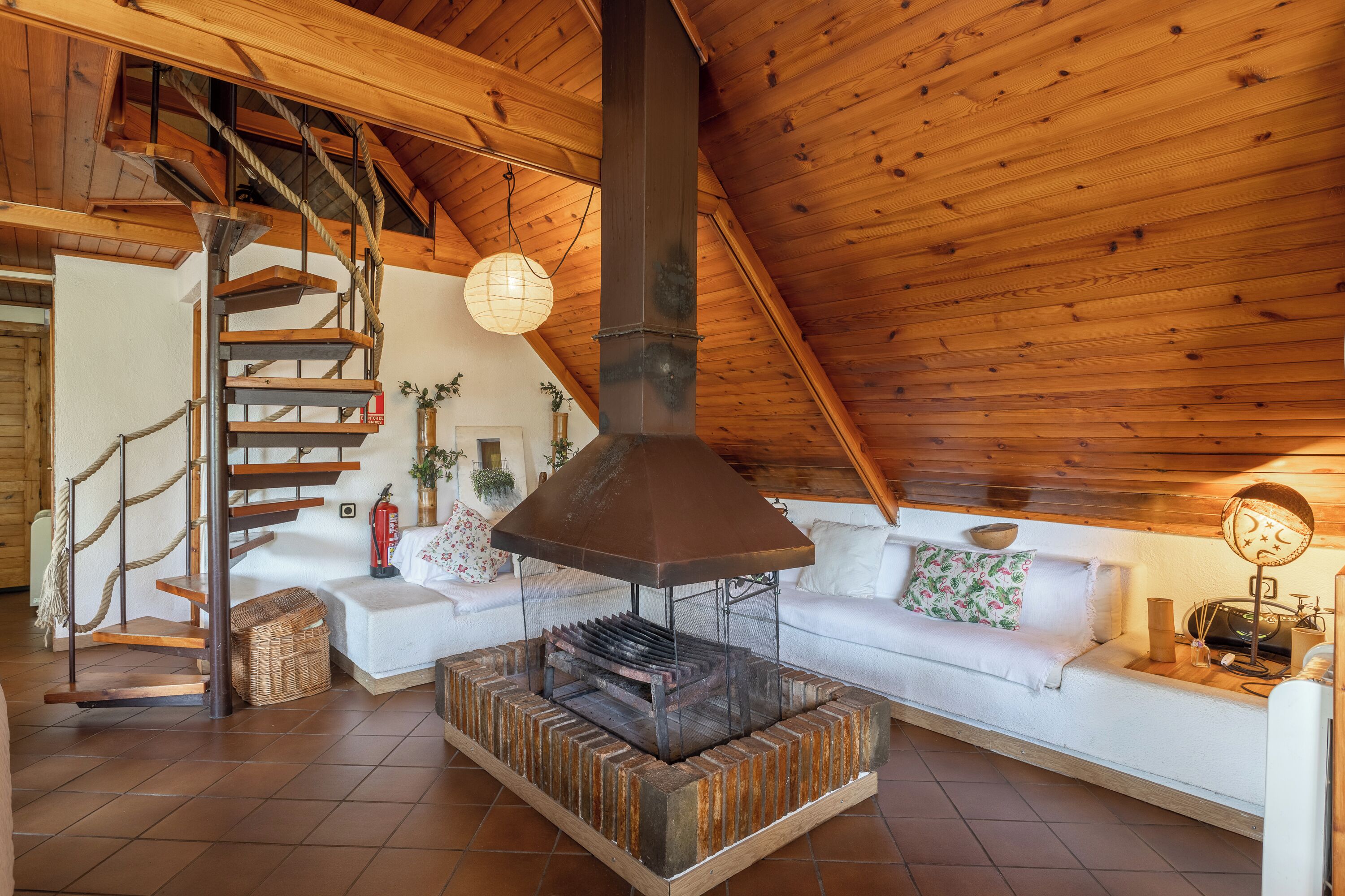 Chalet 'Casa De Cuento' Con Piscina Privada, Terraza Privada Y Wi-fi - Villa del Prado