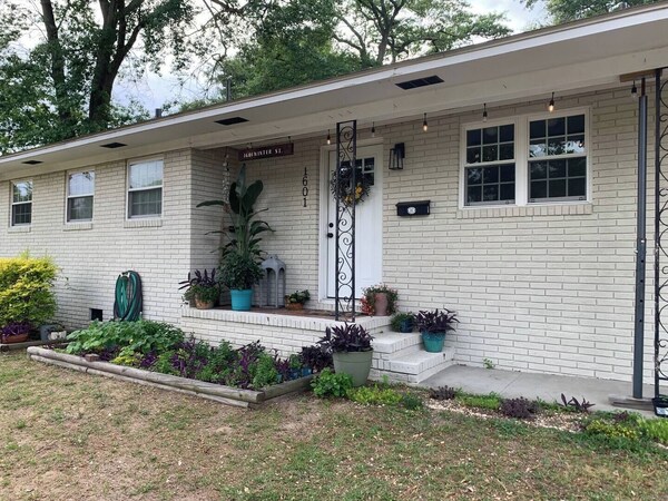 Centrally Located Family Home - Augusta