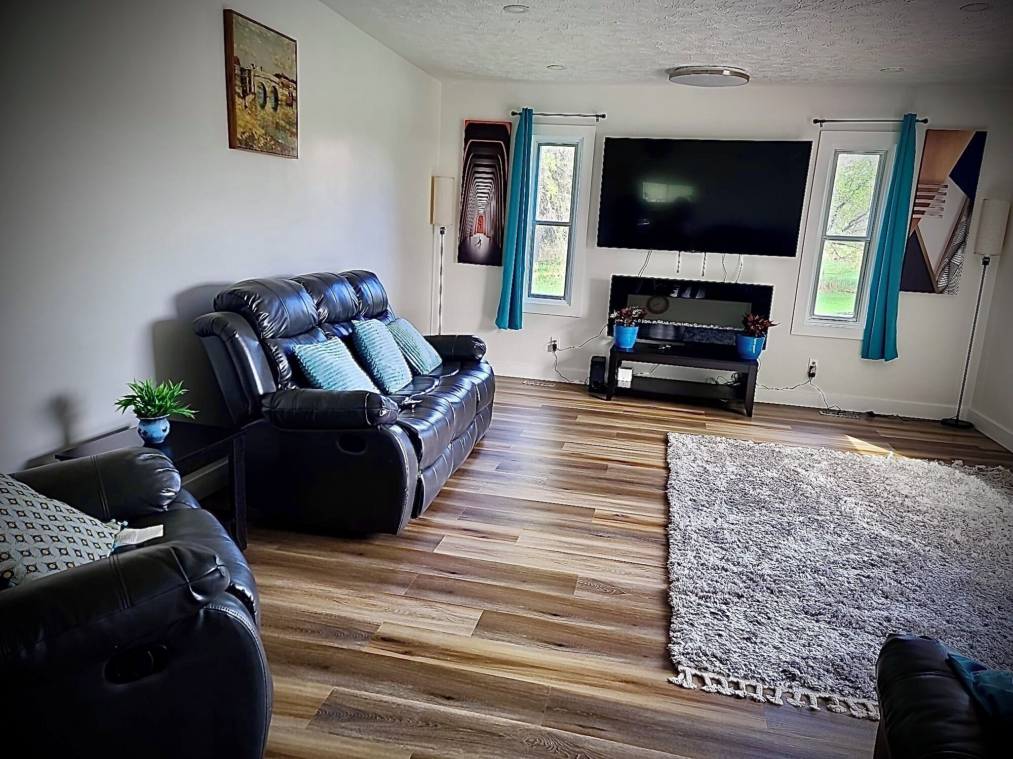 Only35 Minutes Away From Edmonton City And 10 Minutes From Stony Plain Town - Stony Plain