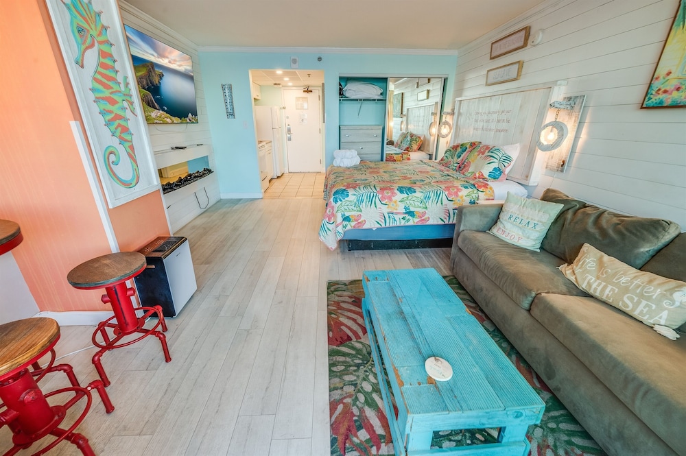 Honeymoon Suite At Caravelle Resort, Terrace! - Myrtle Beach, SC
