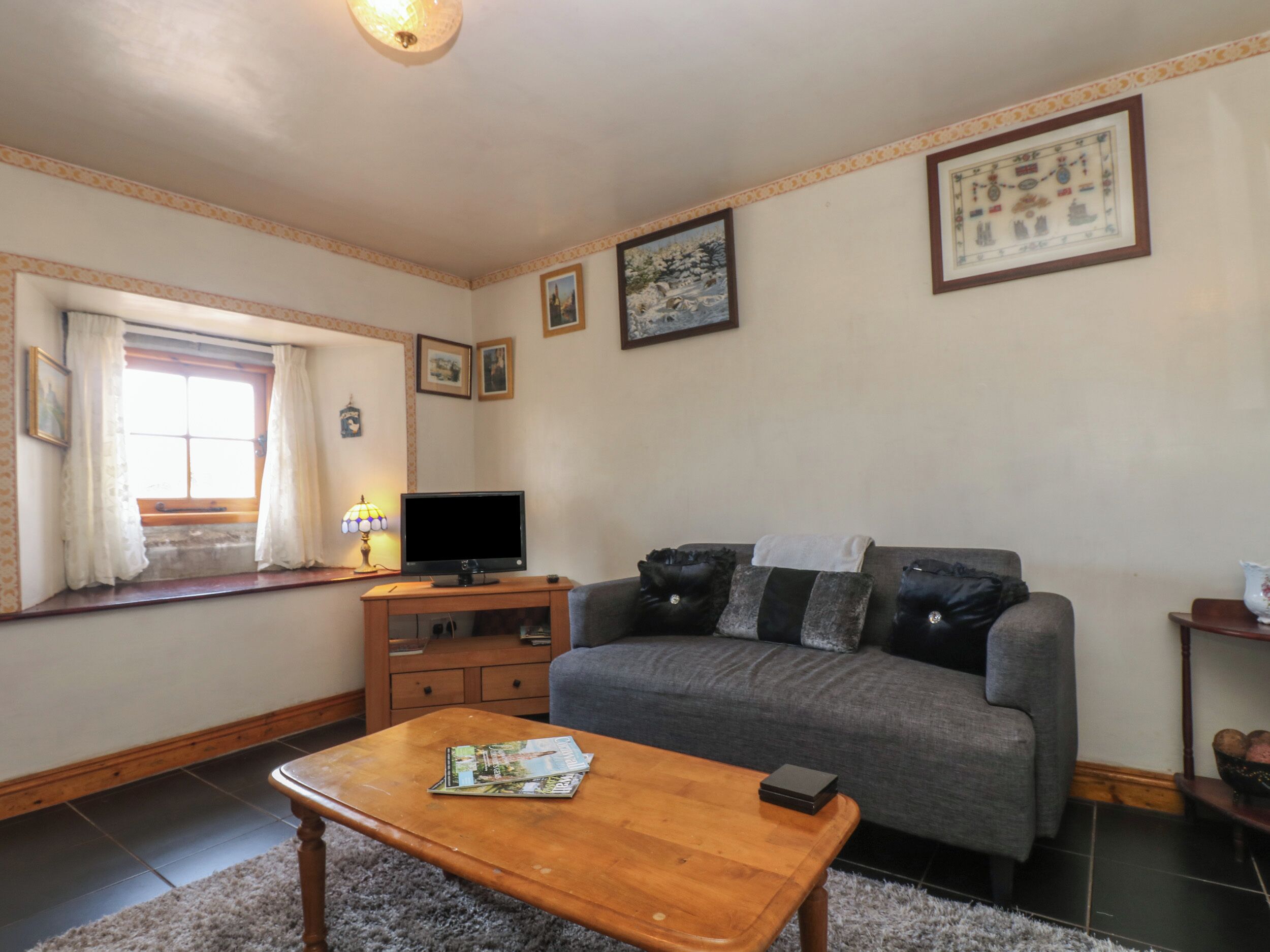 The Old Dairy, Pet Friendly, Country Holiday Cottage In Pendeen - Saint Just